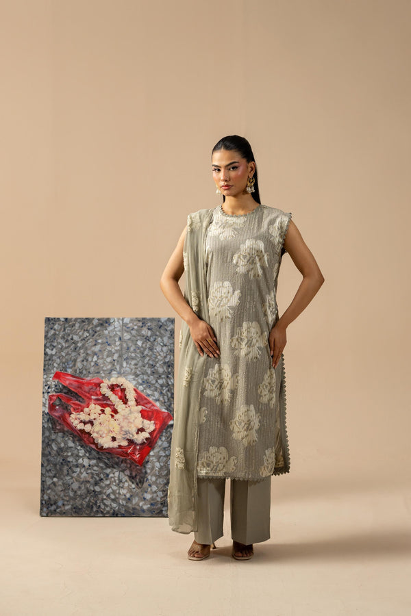 New Arrivals - Online Unstitched Pakistani Suits by Taanabaana.pk ...